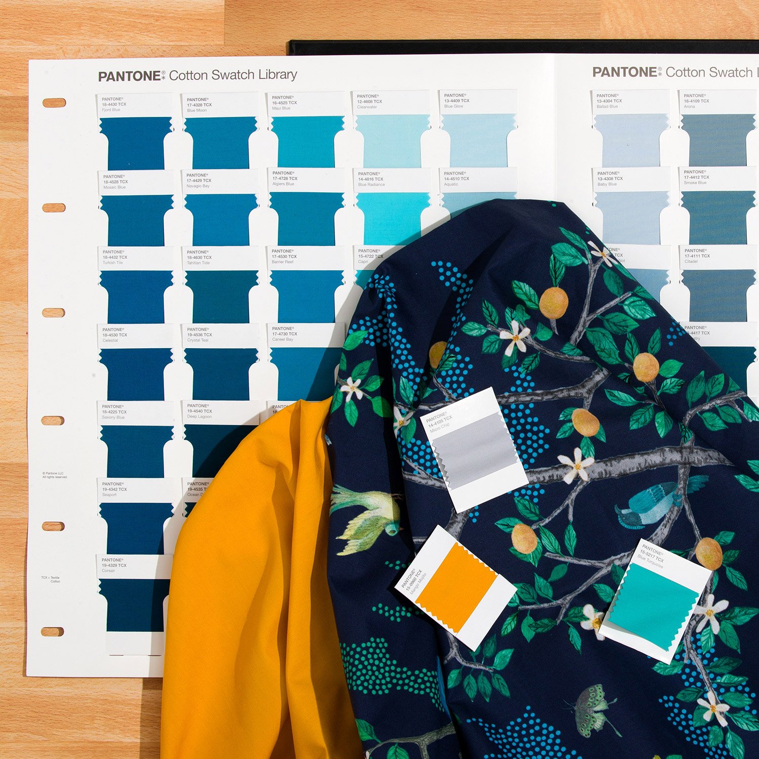 Pantone Fashion, Home + Interiors Cotton Swatch Library - Yeni 315 ...